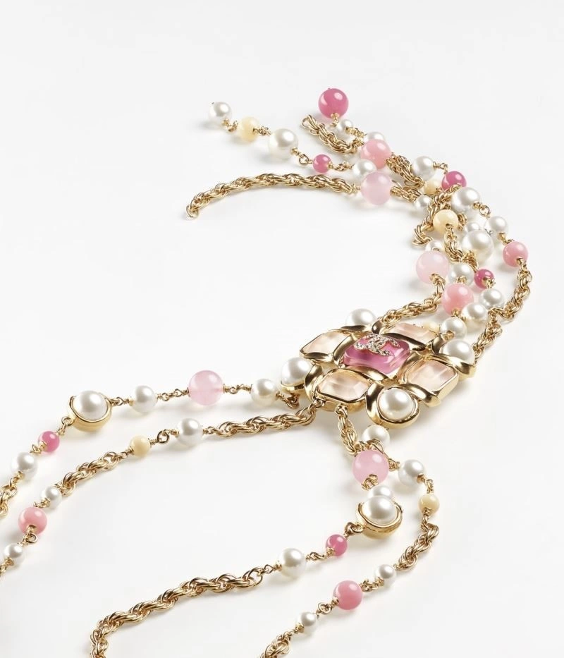 Low-cost Chanel Necklaces