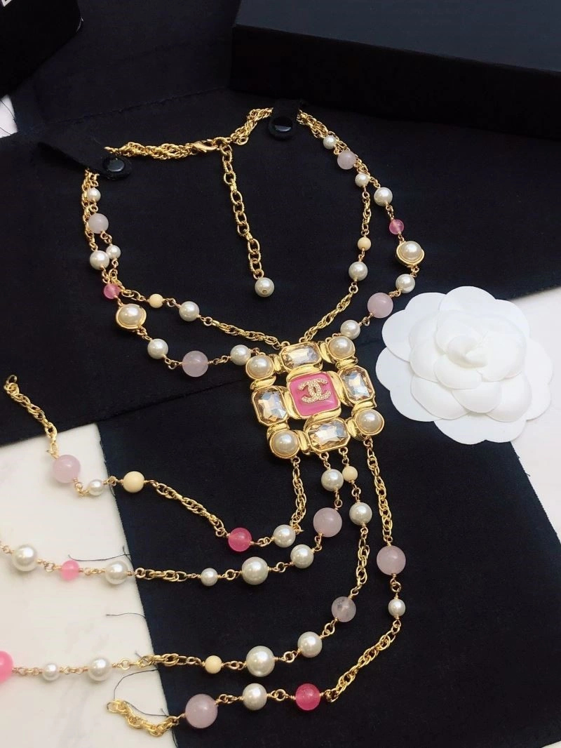 Low-cost Chanel Necklaces