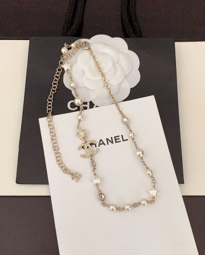 Low-cost Chanel Necklaces