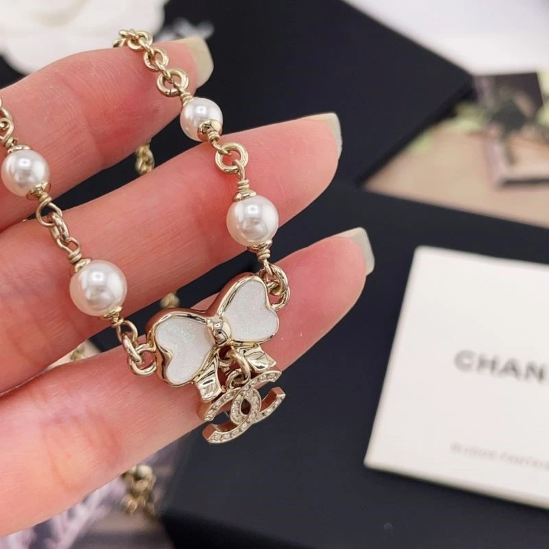 Inexpensive Chanel Necklaces
