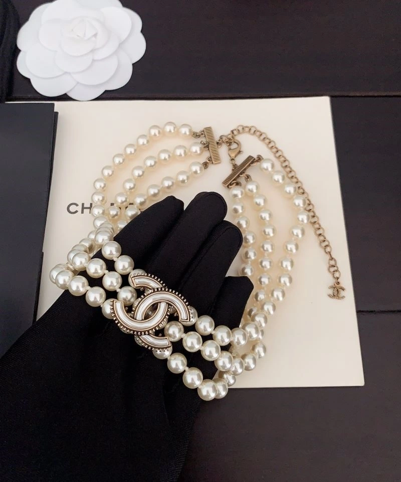 Accurate model Chanel Necklaces