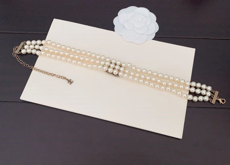 Accurate model Chanel Necklaces