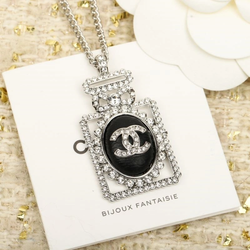 Brand-original Chanel Necklaces