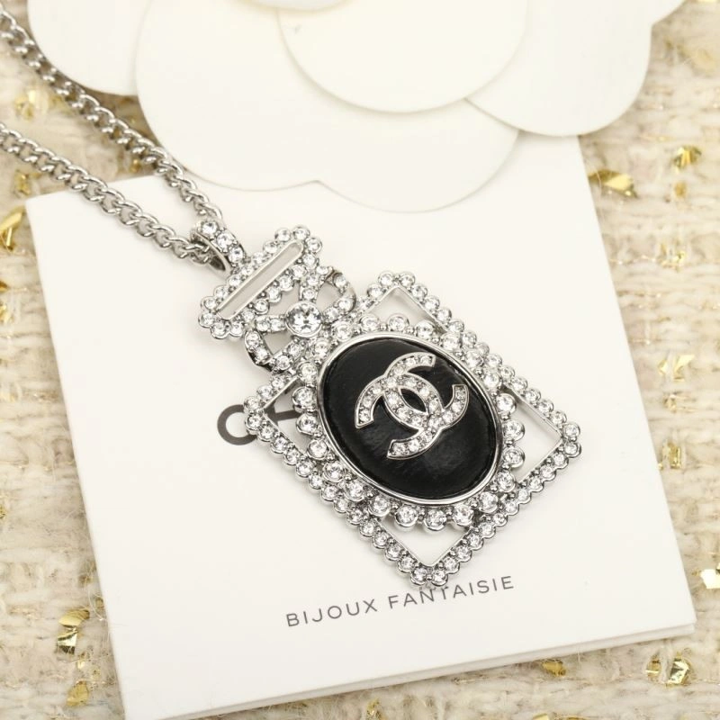 Brand-original Chanel Necklaces