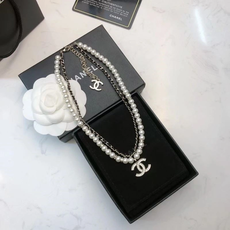 Low-cost Chanel Necklaces