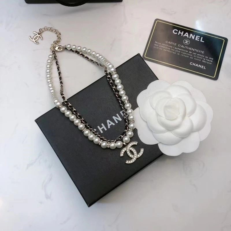 Low-cost Chanel Necklaces
