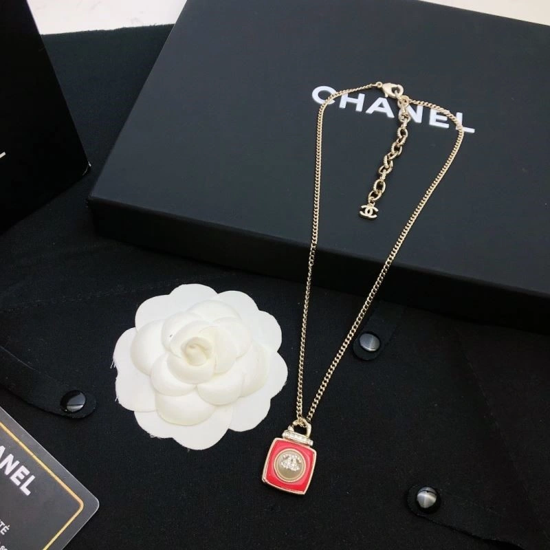 Legit Chanel Necklaces