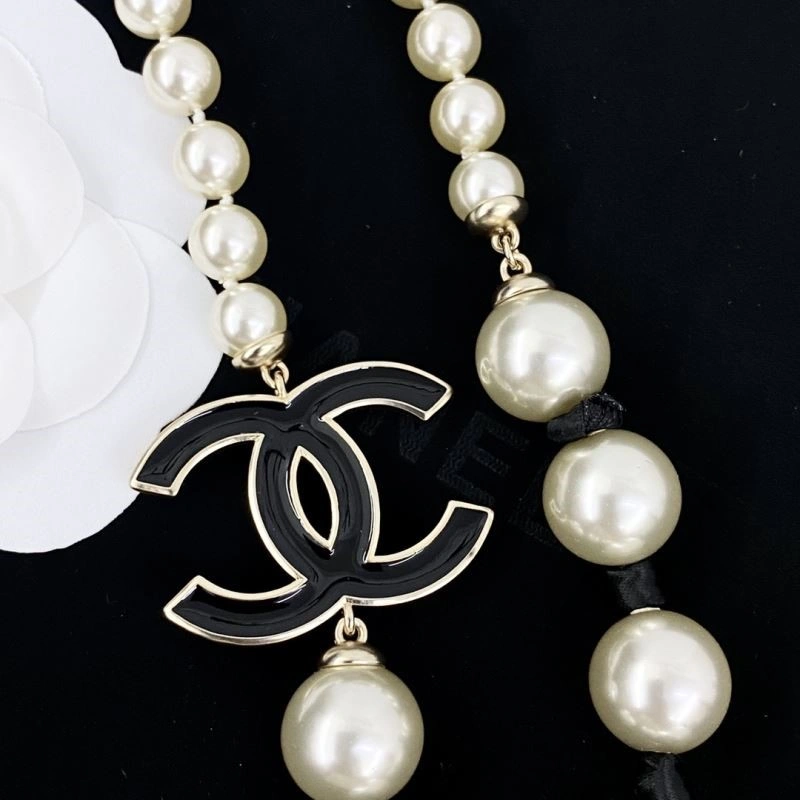 Accurate model Chanel Necklaces