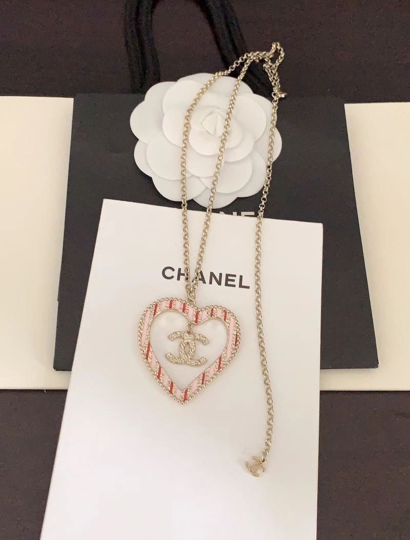 Value-priced Chanel Necklaces