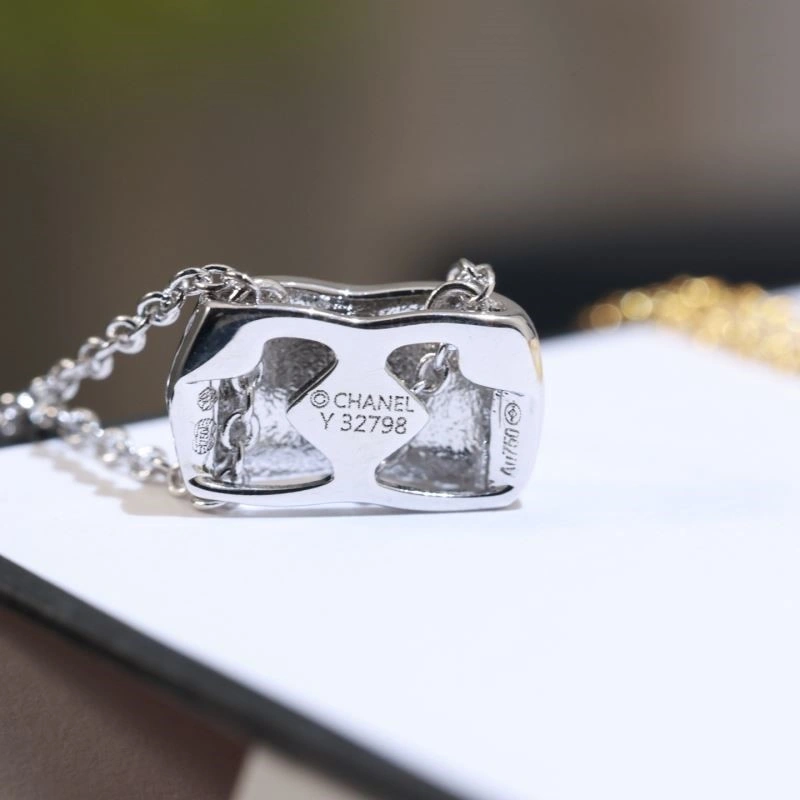 Reasonably priced Chanel Necklaces