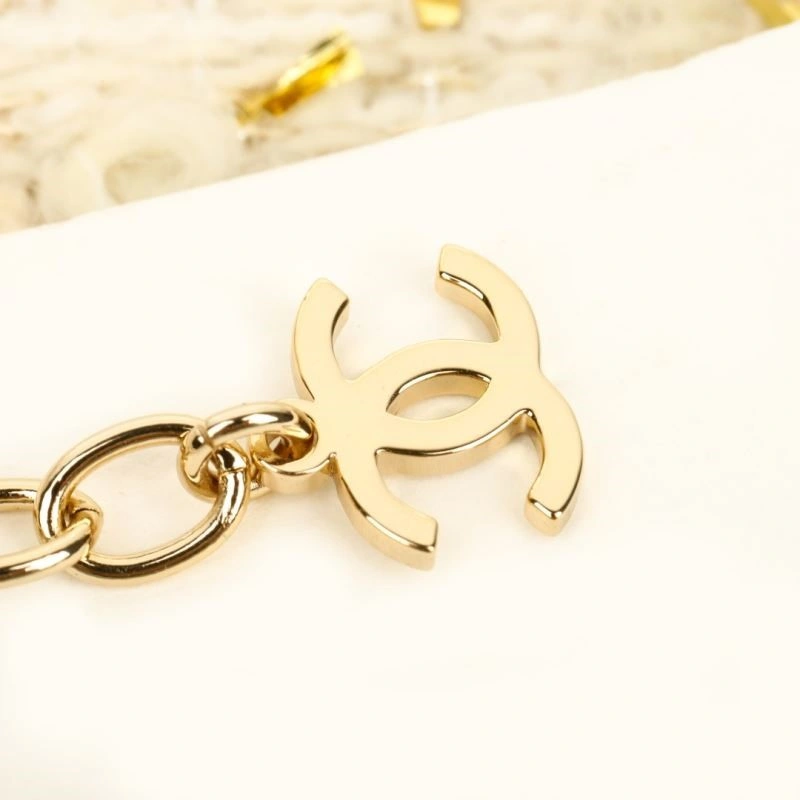 Accurate model Chanel Necklaces