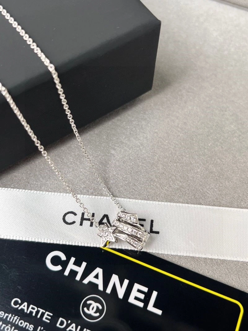 Indistinguishable Chanel Necklaces