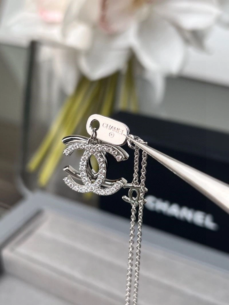 Indistinguishable Chanel Necklaces