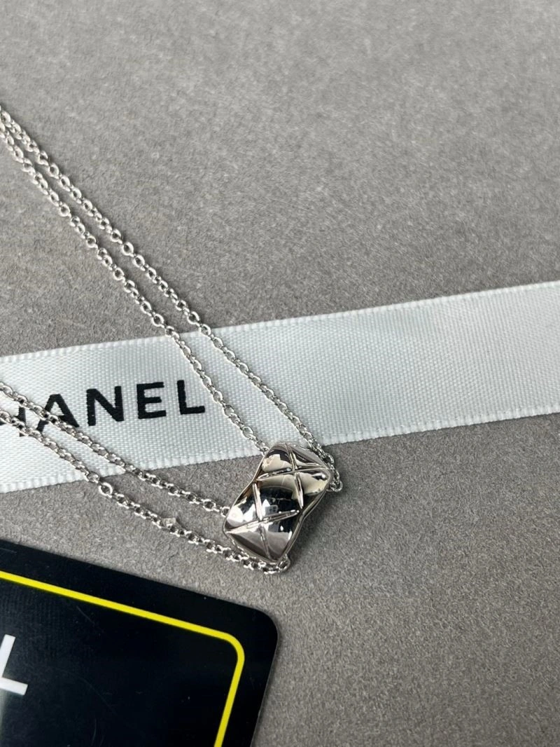 Inexpensive Chanel Necklaces
