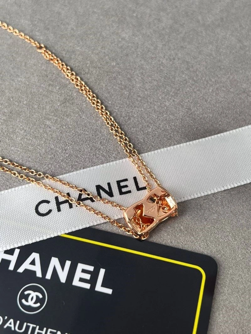 Original Chanel Necklaces