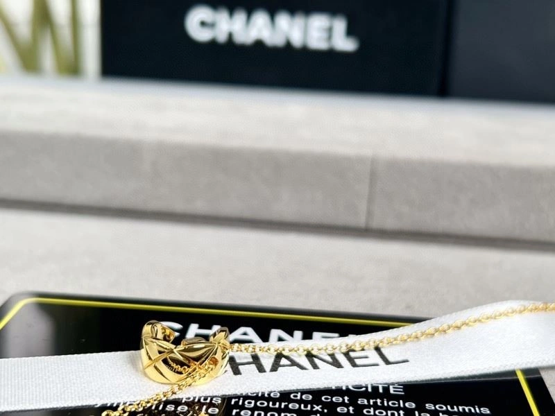 Brand-original Chanel Necklaces