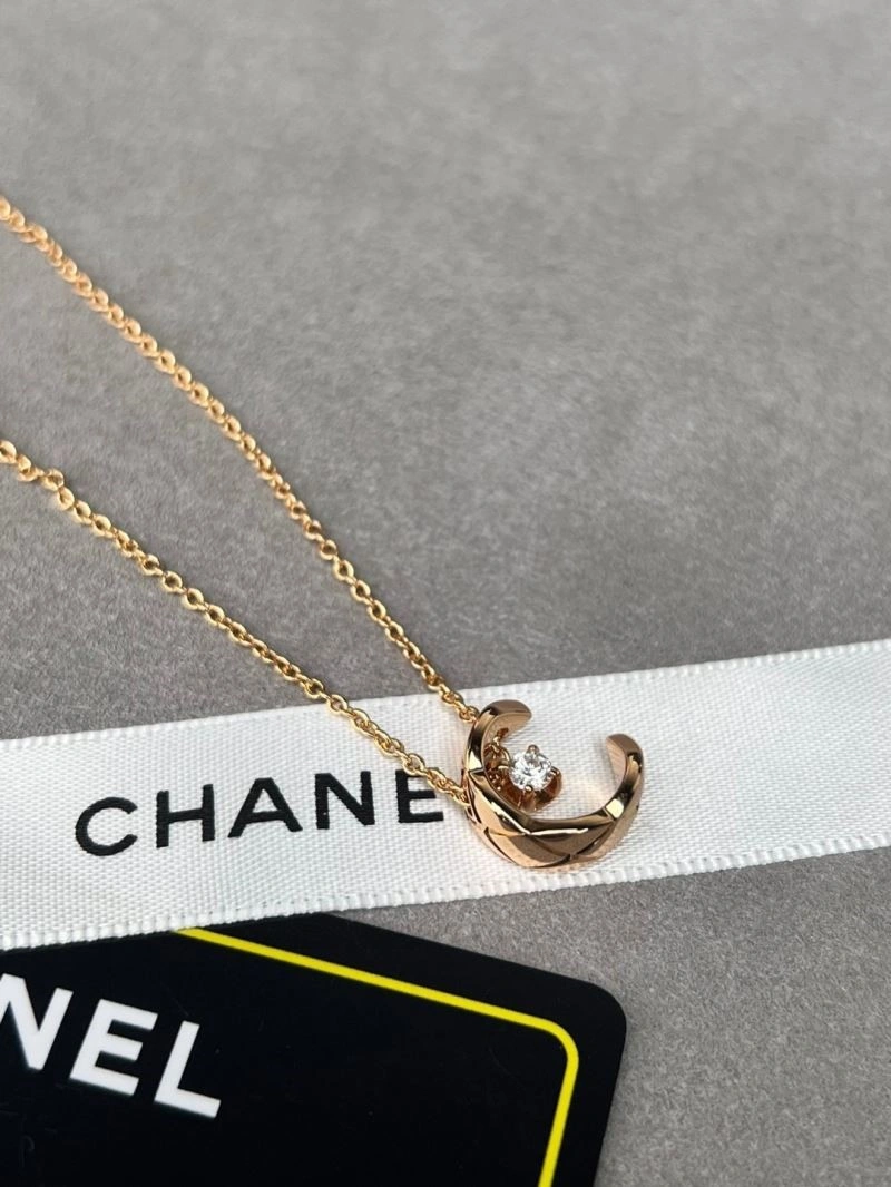 Legit Chanel Necklaces