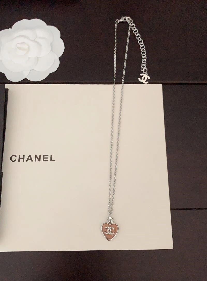 Indistinguishable Chanel Necklaces