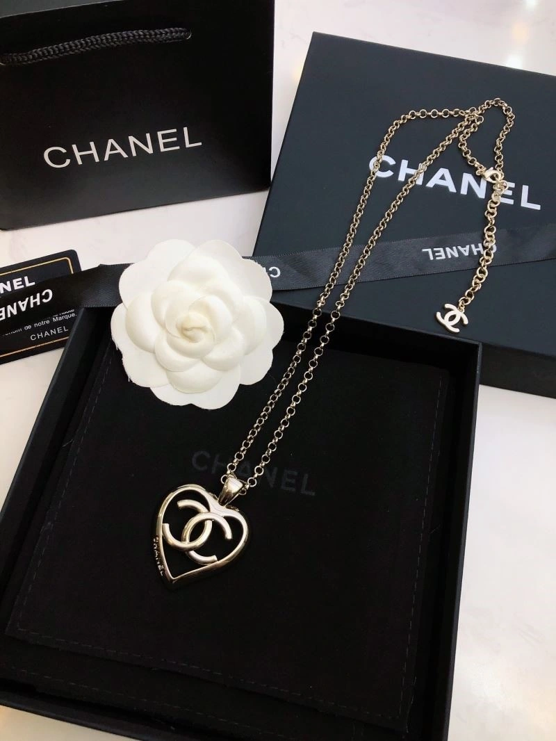 Reasonably priced Chanel Necklaces