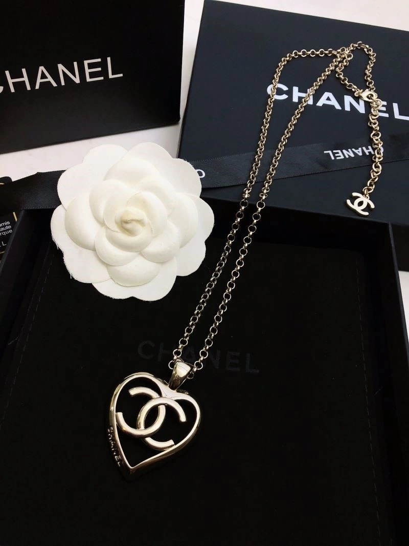 Reasonably priced Chanel Necklaces