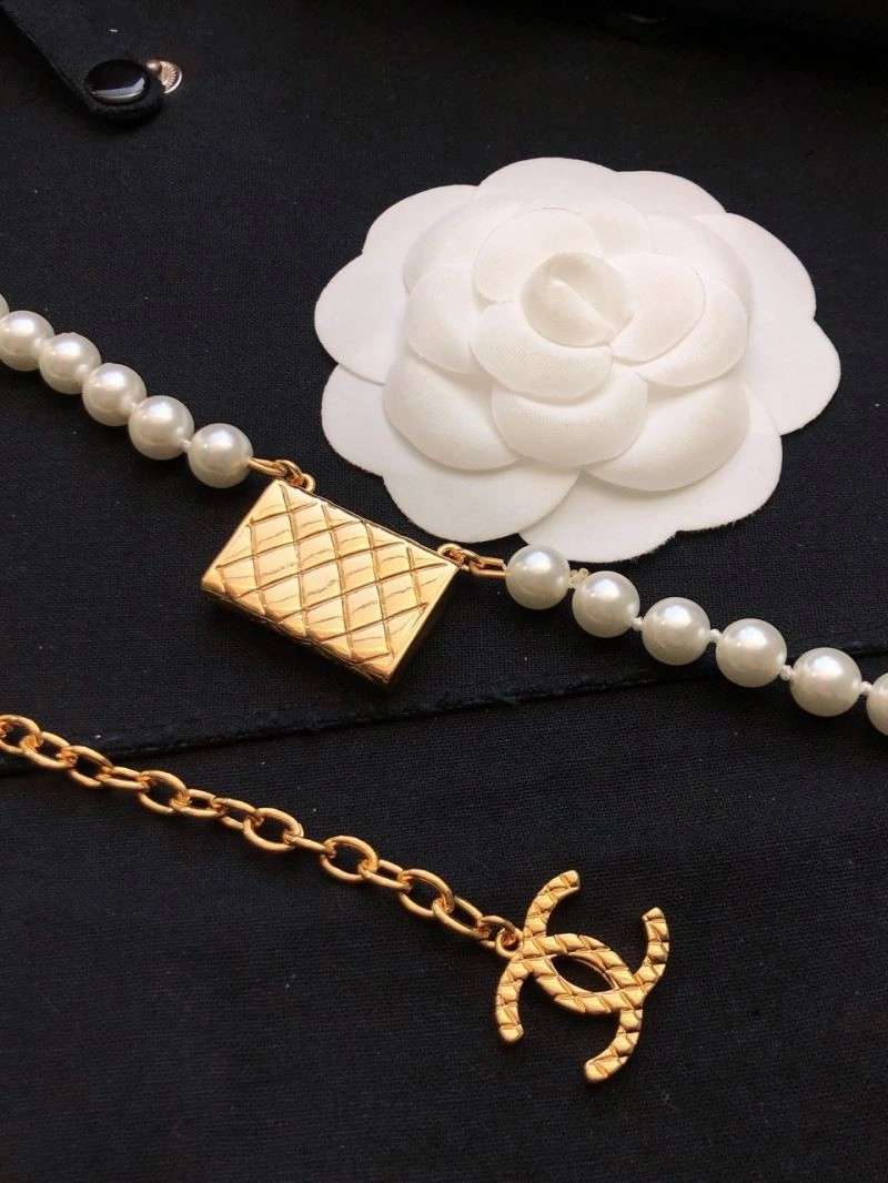 Original Chanel Necklaces