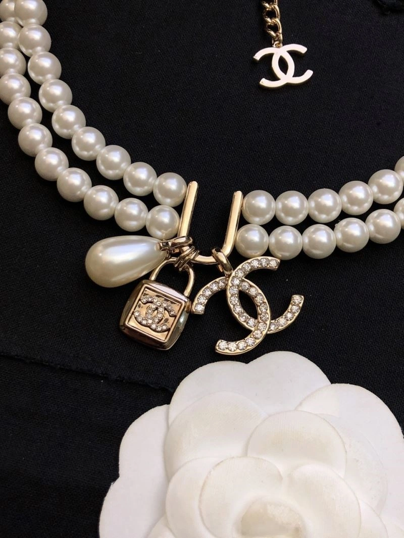 Low-cost Chanel Necklaces