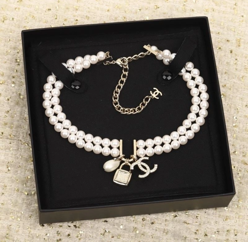 Low-cost Chanel Necklaces