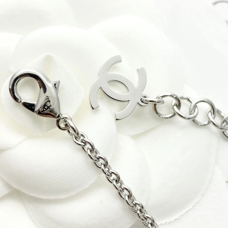 Bargain Chanel Necklaces
