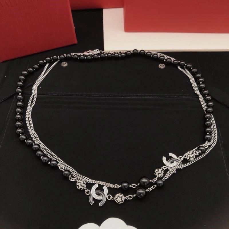 Bargain Chanel Necklaces