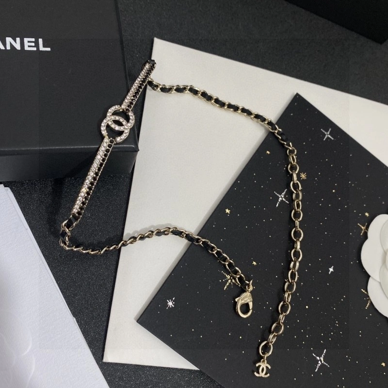 Top match Chanel Necklaces