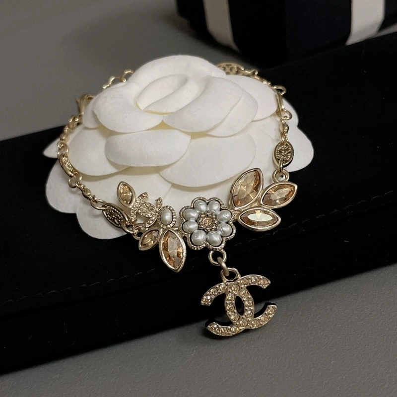 Low-cost Chanel Necklaces