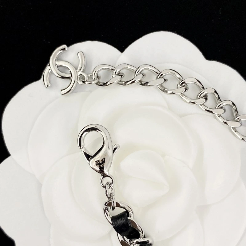 Low-cost Chanel Necklaces