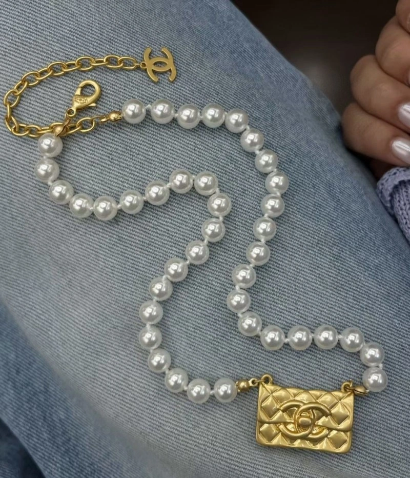 Exact replica Chanel Necklaces