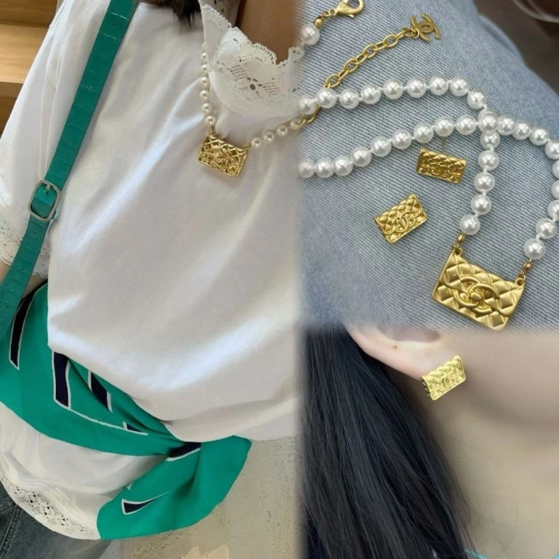 Exact replica Chanel Necklaces