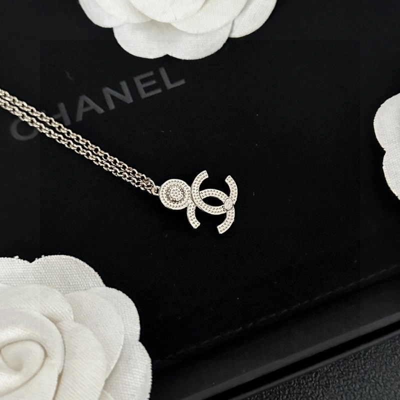Exact replica Chanel Necklaces