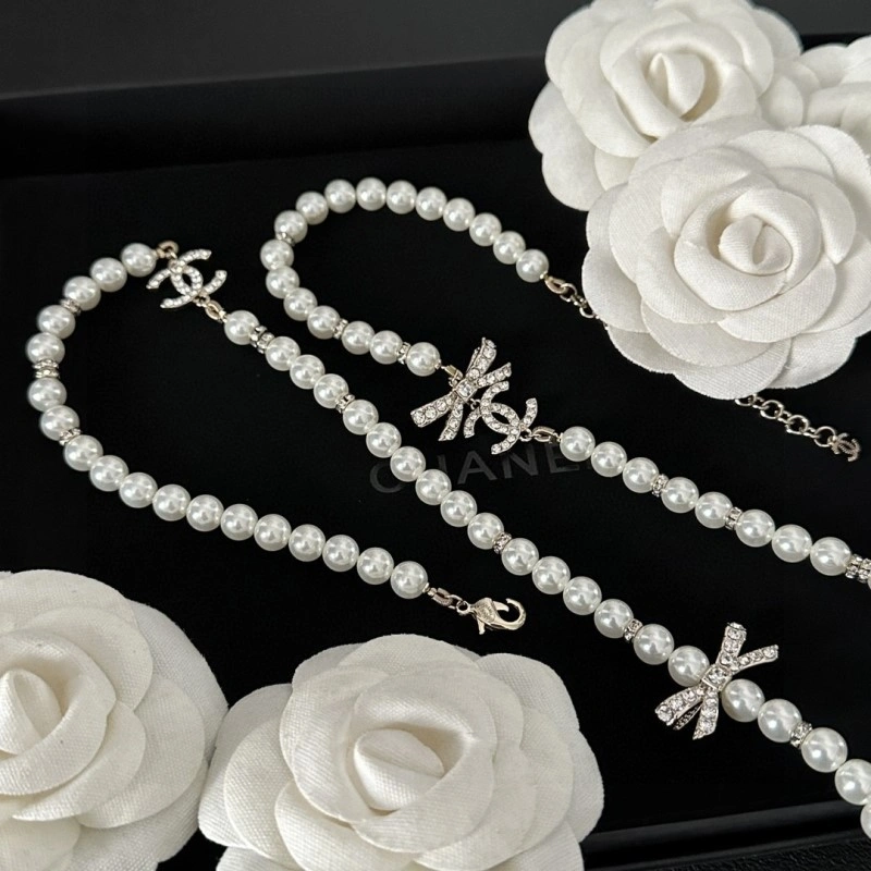 Bargain Chanel Necklaces