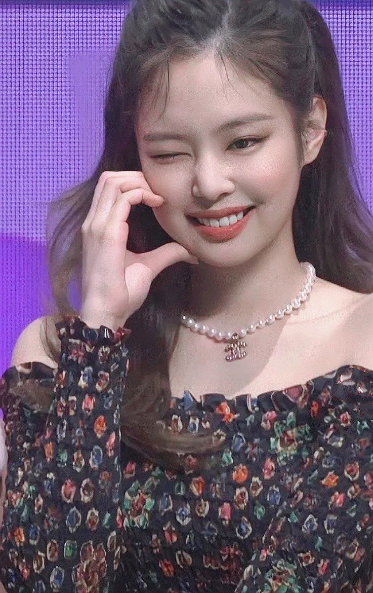 Top match Chanel Necklaces