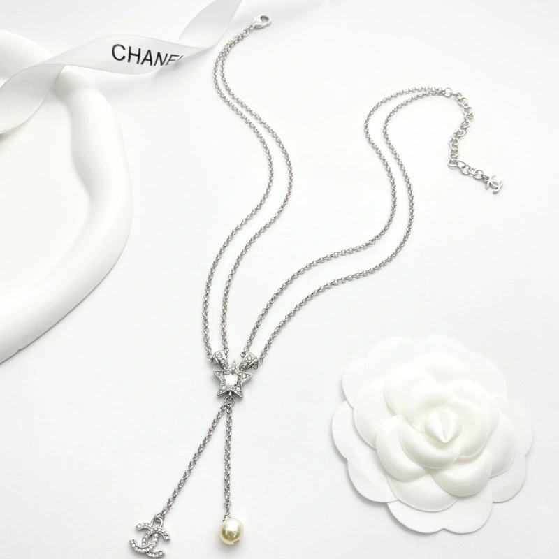 Top match Chanel Necklaces