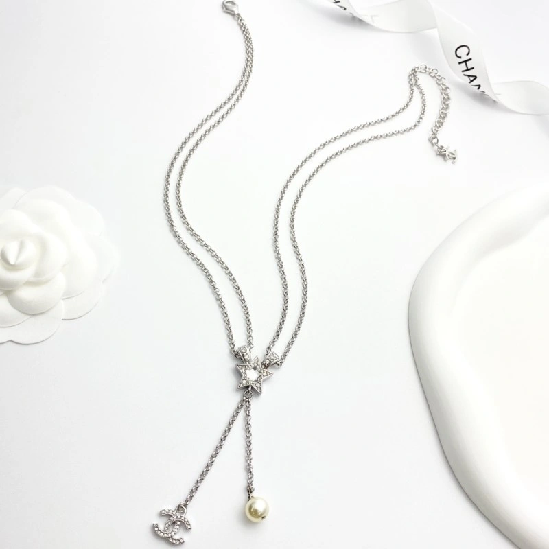 Top match Chanel Necklaces
