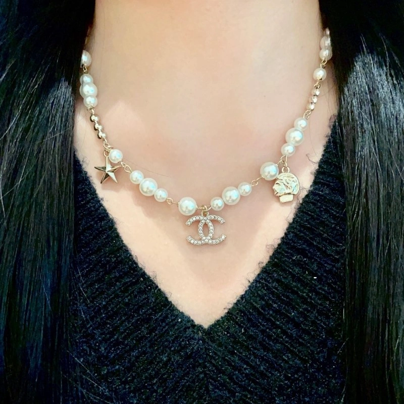 Cut-rate Chanel Necklaces