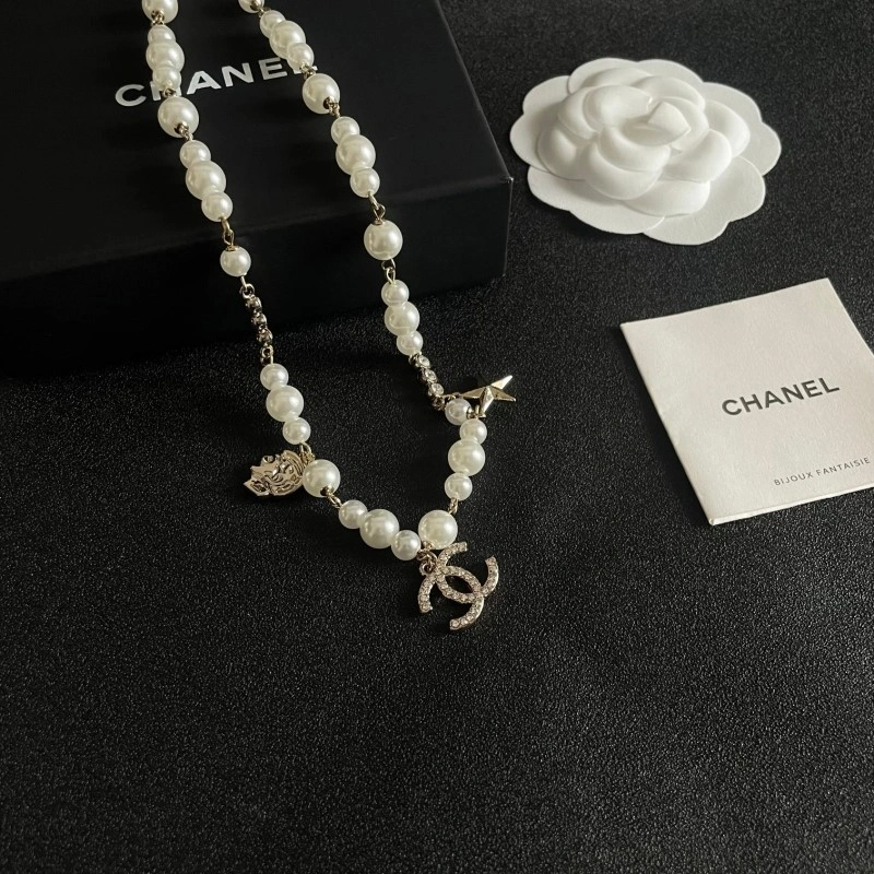 Cut-rate Chanel Necklaces