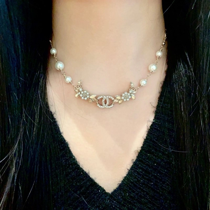 Top match Chanel Necklaces