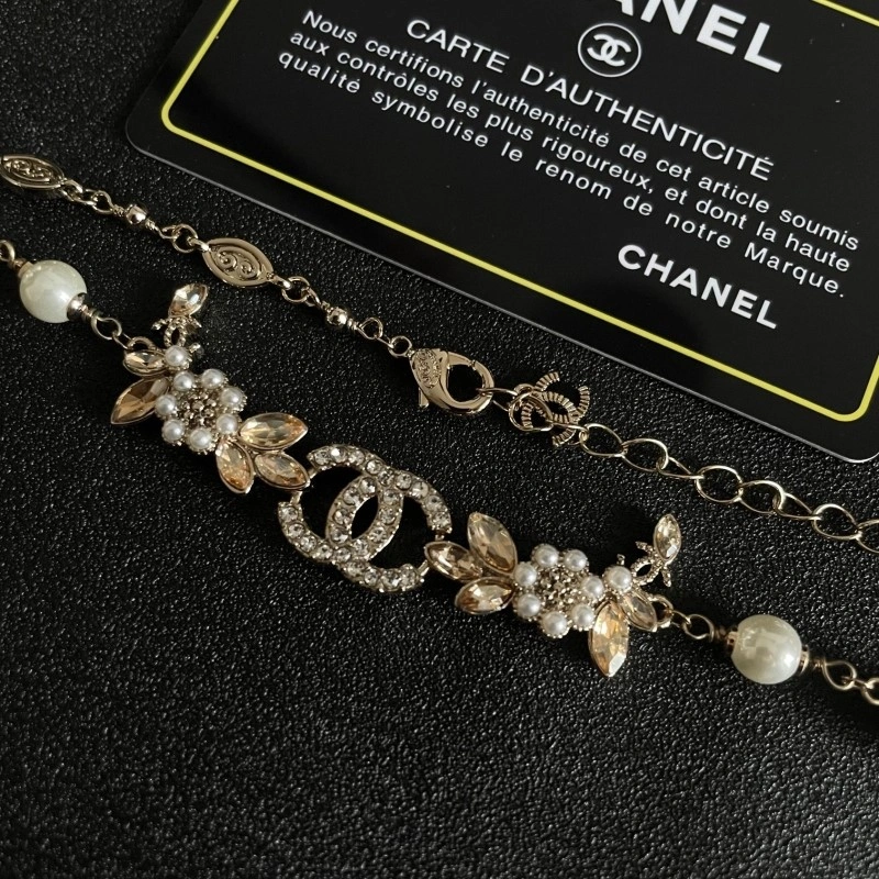 Top match Chanel Necklaces