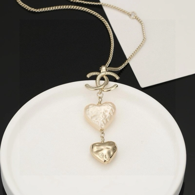 Low-cost Chanel Necklaces