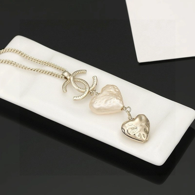 Low-cost Chanel Necklaces