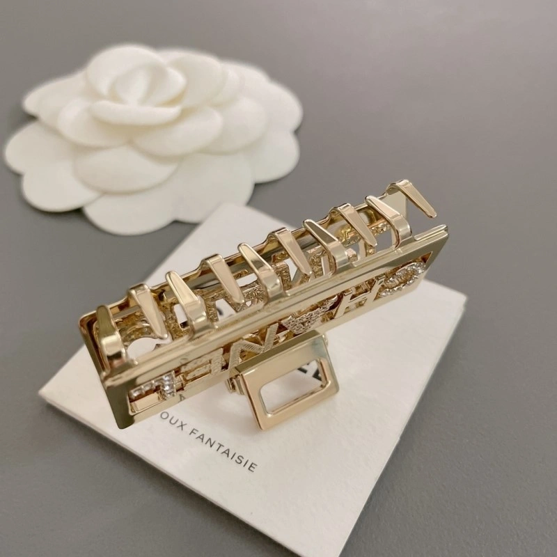 Low-cost Chanel Necklaces