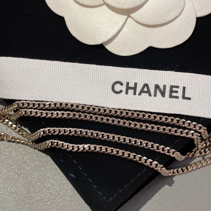 Accurate model Chanel Necklaces