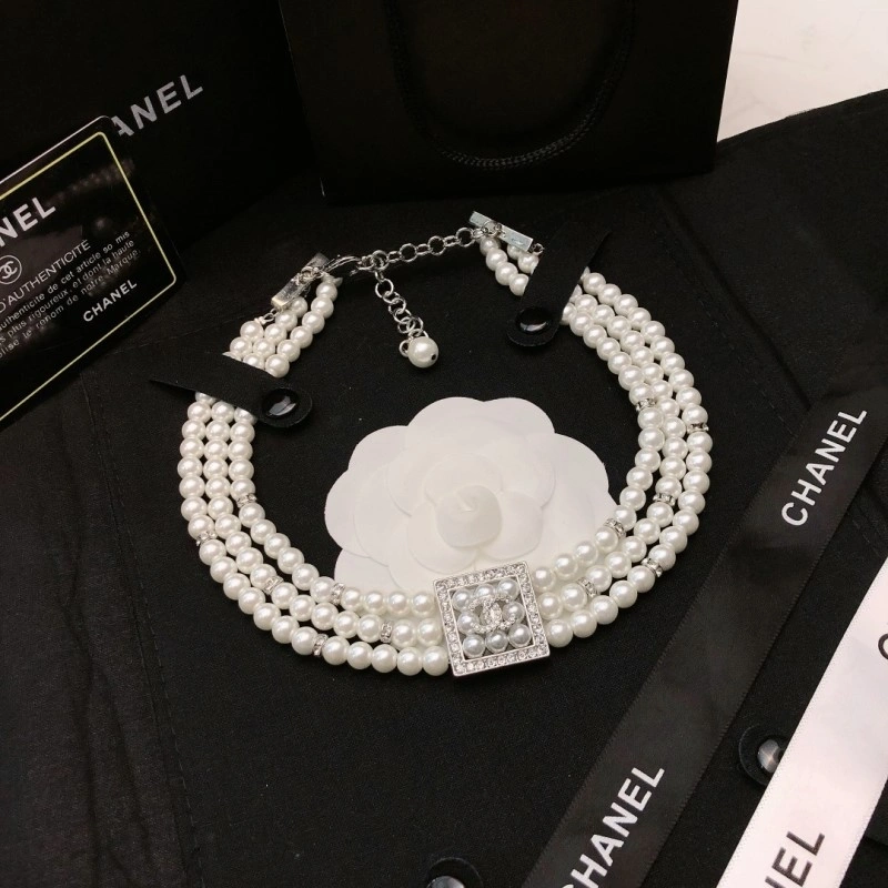 Top match Chanel Necklaces