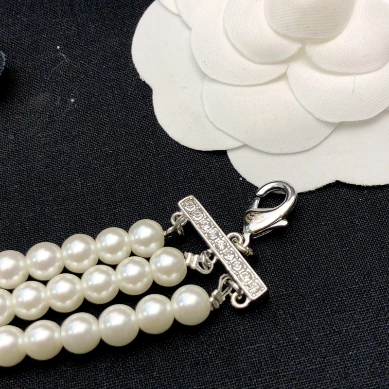 Top match Chanel Necklaces