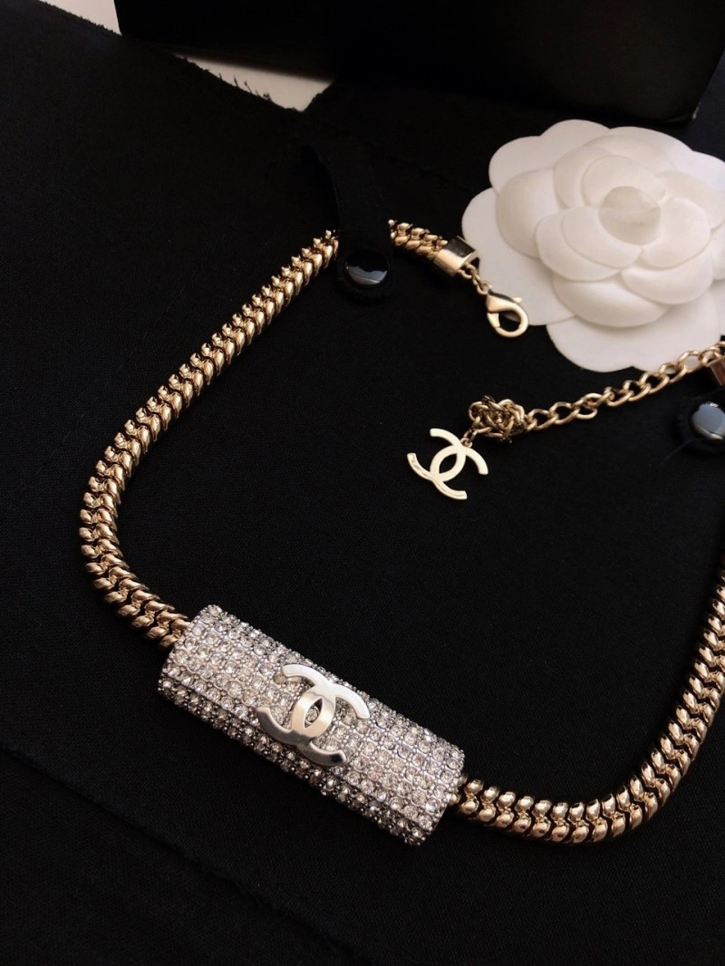 Cut-rate Chanel Necklaces